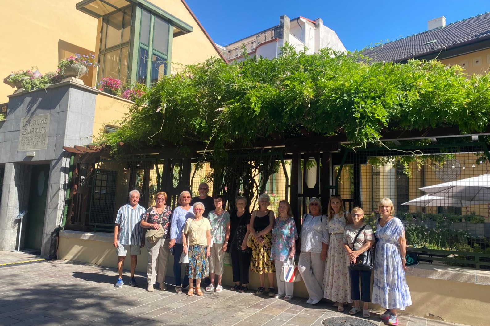 Vizită la Casa Darvas–La Roche